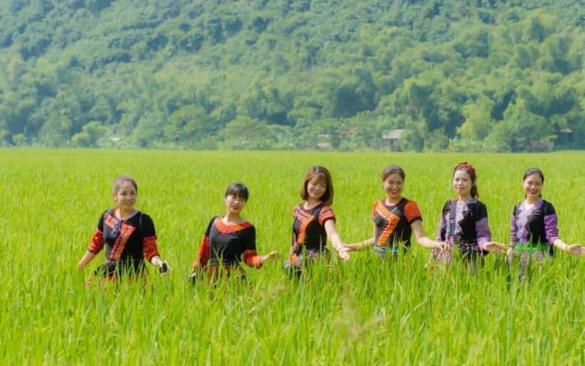 From Hanoi: Private/Group tour to Mai Chau Valley Full Day - What Makes This Tour a Good Deal?