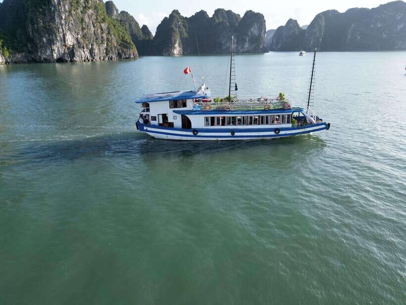 From Hanoi: Private Ha Long Bay Full-day Trip - Whats Included and What to Keep in Mind