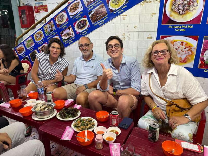 From Hanoi: Private Street Food Walking With Female Guide - Detailed Breakdown of the Experience