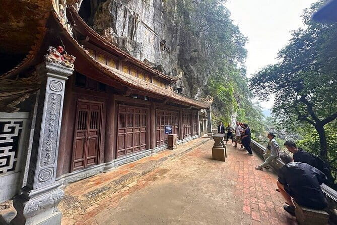 From Hanoi: Private Tour of Trang An, Bich Dong & Mua Caves - Analyzing the Tour’s Value