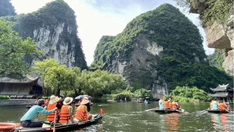 From Hanoi: Trang An, Hoa Lu, and Mua Caves Small-Group Tour - Who Will Love This Tour?