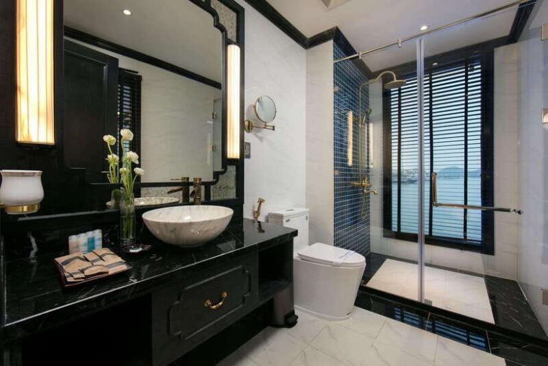 From Hanoi: Travel Ha Long Bay 2 Days With A Luxury Cruise - Onboard Experience: Food, Views, and Activities