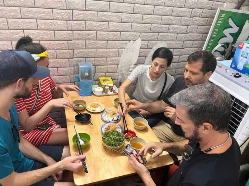 From Hanoi:Train Street,Old Quarter Street-Food Walking Tour - What to Expect from the Hanoi Food & Train Street Tour