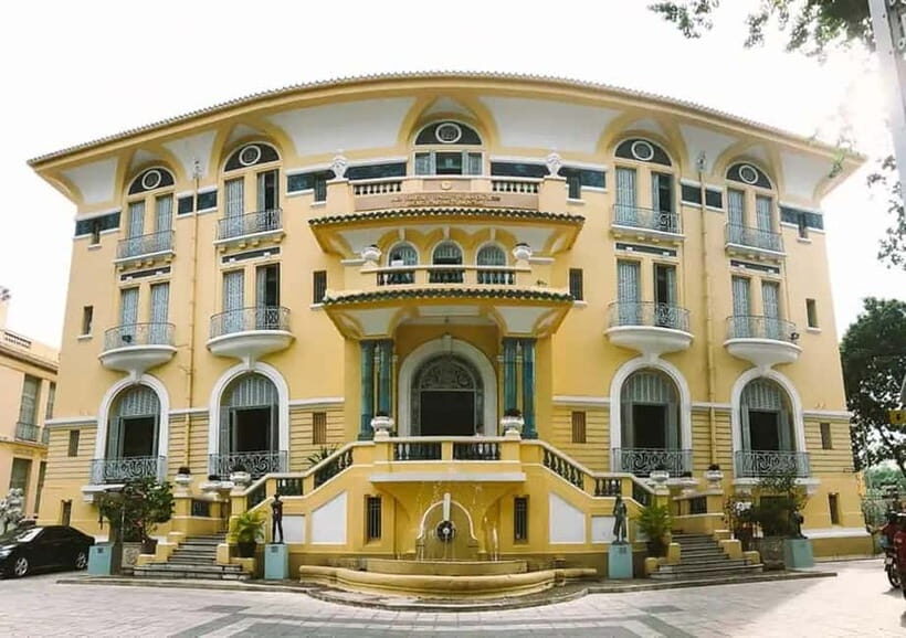 From HCM: Saigon Art & History Museum Day Tour with Lunch - Tasting Local Flavors: Lunch