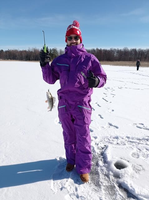From Helsinki: Bodom Lake Ice Fishing with Food & Drinks - Transportation, Group Size, and Practicalities