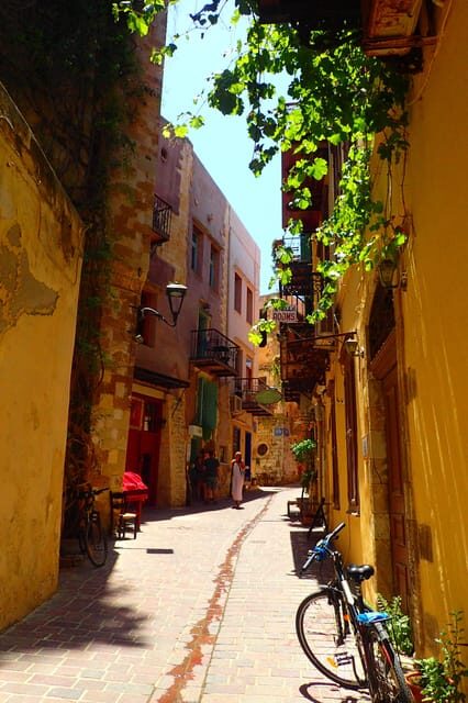 From Heraklion: Cruise to Balos Lagoon and Chania Old Town - Who will love this tour?