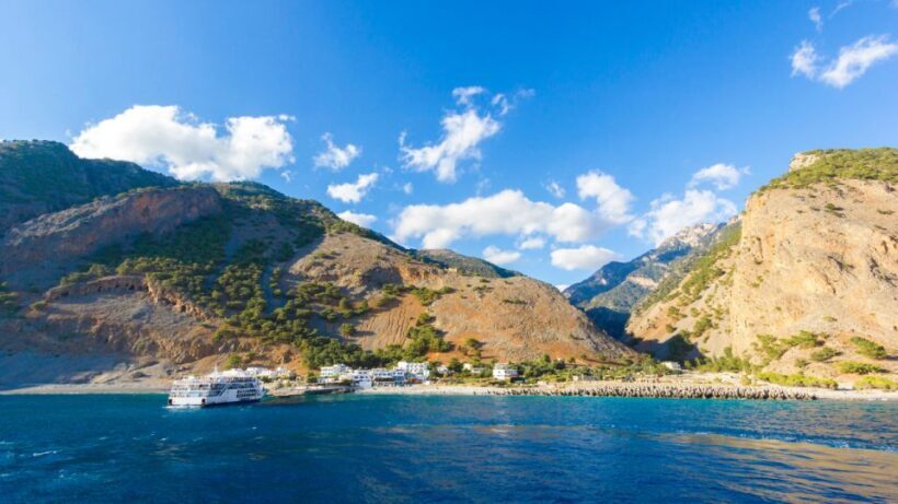 From Heraklion: Samaria Gorge & Agia Roumeli Hiking Day Trip - Key Points