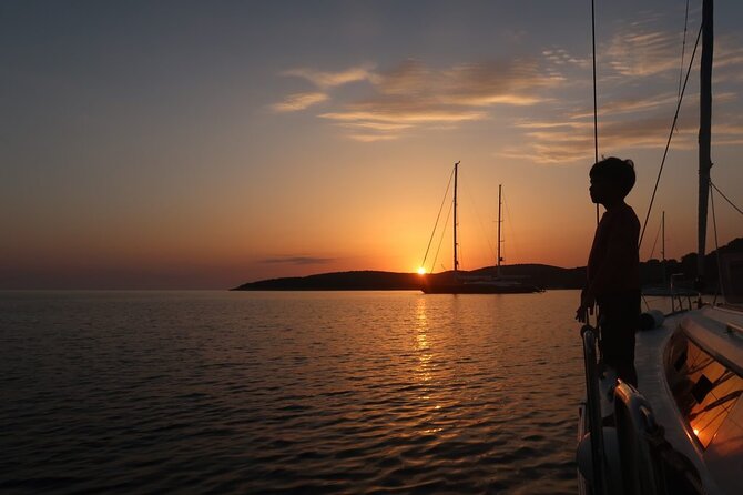 From Heraklion: Small Group 6h Sunset Sailing Trip to Dia Island - Exploring Dia Island