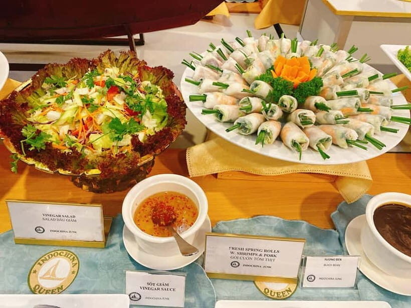 From Ho Chi Minh: Dinner on cruise Saigon (Private Table) - FAQ