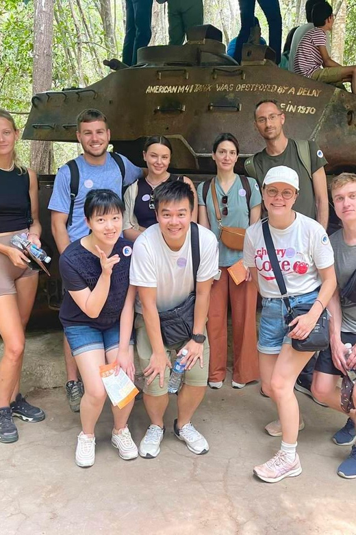 From Ho Chi Minh to Cu Chi Tunnel and Cao Dai Temple 1 day - FAQ