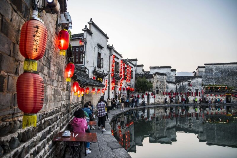From Huangshan City: Half Day Tour to Hongcun Village - Key Points