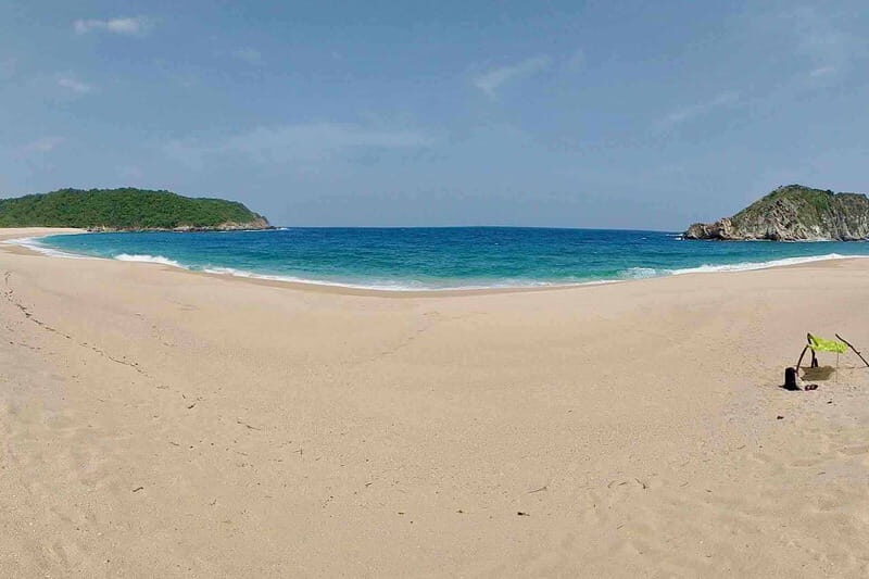 From Huatulco: Private 5 Bays Boat Tour - Authenticity and Travel Experience
