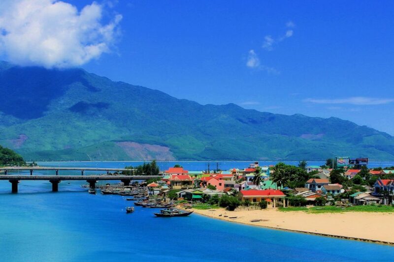 From Hue: Hai Van Pass Motorbike Tour to Da Nang or Hoi An - Key Points