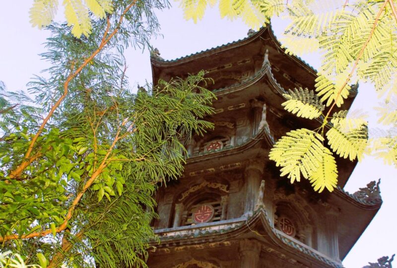 From Hue: HUE  HOI AN BUS TOUR - Lang Co Beach: A Relaxing Coastal Stop