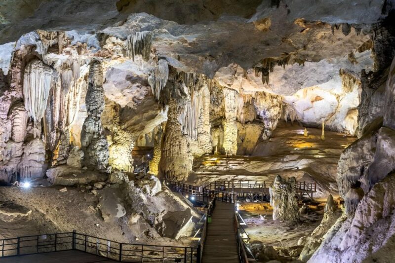 From Hue: One day explore Paradise Cave - The Transport and Logistics