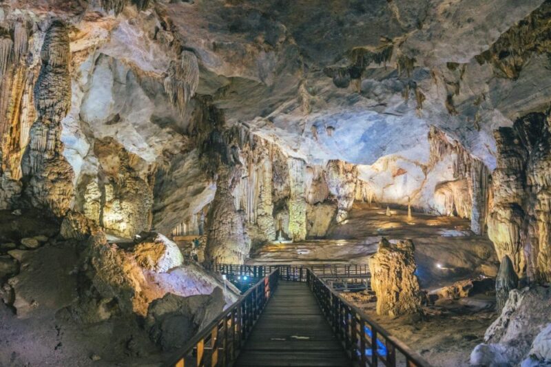 From Hue: One day Phong Nha Cave, boat trip, lunch included - FAQ About This Tour