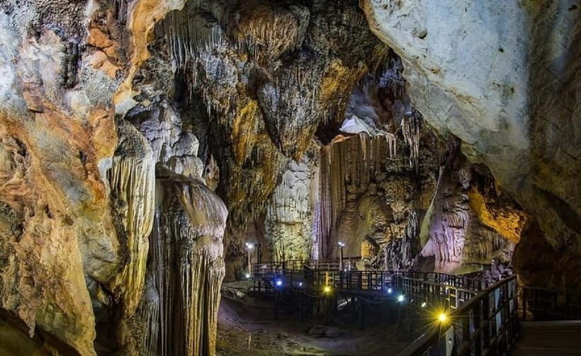 FROM HUE - PHONG NHA CAVE TOUR FULL DAY / ON ODD DAYS - Key Points