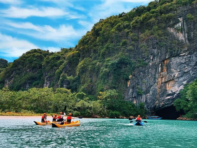 FROM HUE - PHONG NHA CAVE TOUR FULL DAY / ON ODD DAYS - The Value and Practicalities