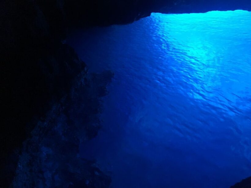 From Hvar: Blue Cave, Green Cave & 5 Islands Speedboat Tour - Key Points