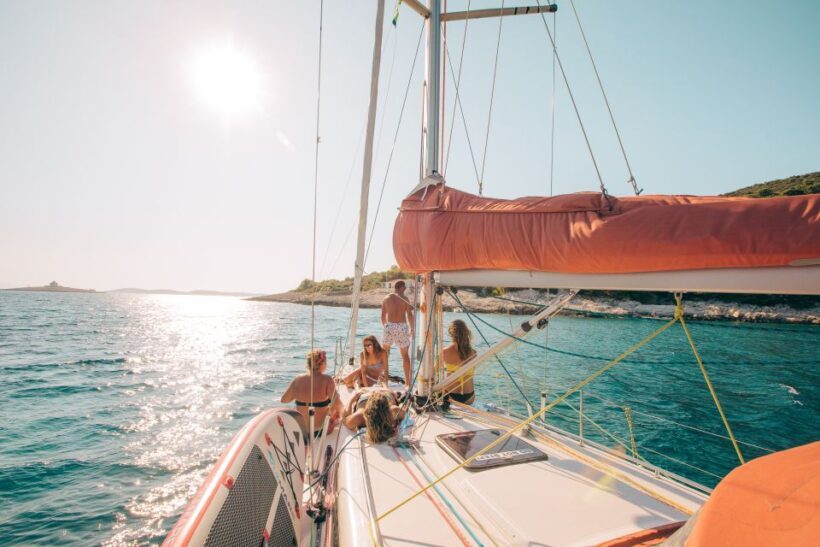 From Hvar: Pakleni Islands & Red Rocks Comfort Sailboat Tour - Authentic Experiences and Traveler Impressions