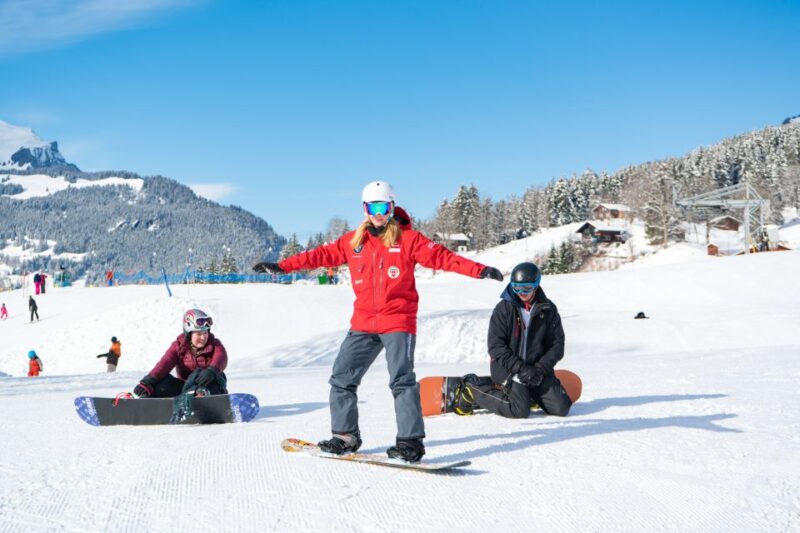 From Interlaken: Grindelwald Beginners Snowboarding Lesson - Key Points