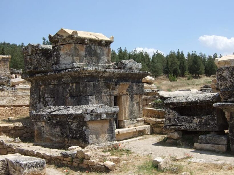 From Istanbul: Guided Pamukkale Tour with Flight and Lunch - Key Points