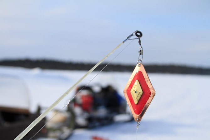 From Ivalo: Ice Fishing Safari to Lake Inari, Reindeers & Lunch - Pickup and Transportation