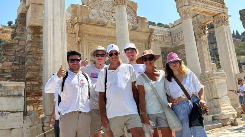 From Izmir: Ephesus and House of Virgin Mary Private Tour - Discovering the Key Sites