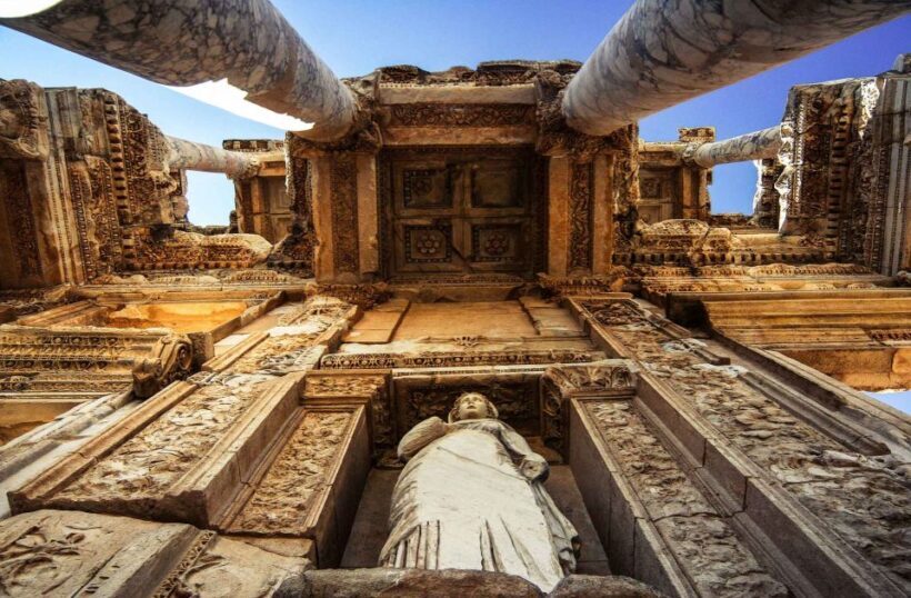 From Izmir: Ephesus Guided Day Trip with Transfer & Lunch - Key Points