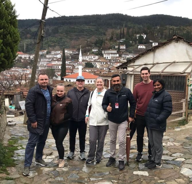 From Izmir: Full-Day Ephesus Tour with Lunch - Authentic Experiences and Cultural Touches