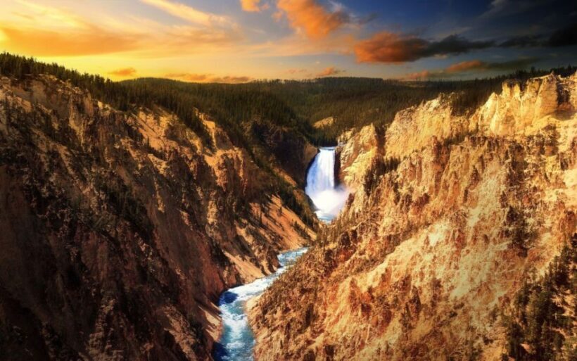 From Jackson: 2-Day Grand Teton and Yellowstone Tour - Who Will Enjoy This Tour Most?