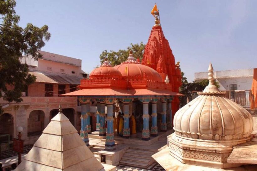 From Jaipur : Private Ajmer Pushkar Tour by Cab - The Bottom Line