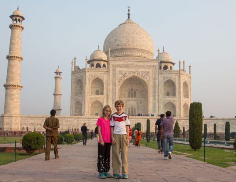 From Jaipur: Private Guided Taj Mahal & Agra Fort Day Trip - A Detailed Look at the Experience
