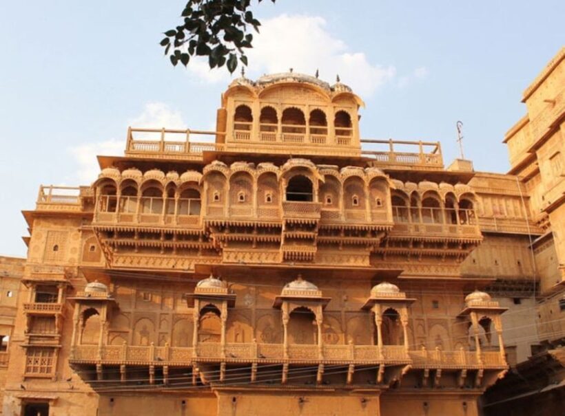 From Jaisalmer : Transfer To Jodhpur Via Osian Temple - The Value of This Experience