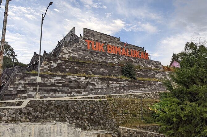 From Jakarta : Java Island To Bali Island 14 Day (Private Tour) - Days 5-6: Discovering Central Java’s Ancient Temples and Royal Palaces