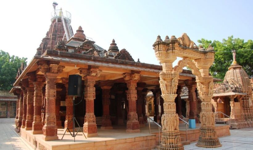 From Jodhpur: Guided Day Trip to Osian with Camel Safari - Who Should Consider This Tour?
