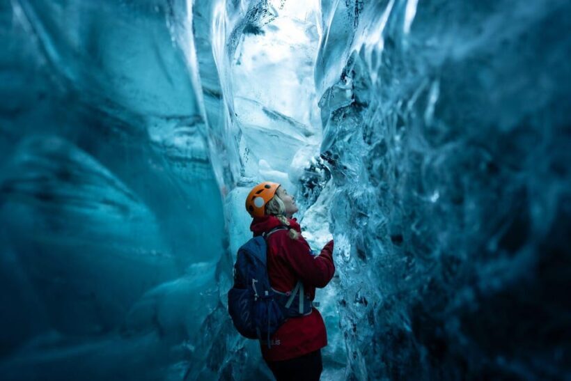 From Jökulsárlón: Crystal Ice Cave Vatnajökull Glacier Tour - The Itinerary Breakdown