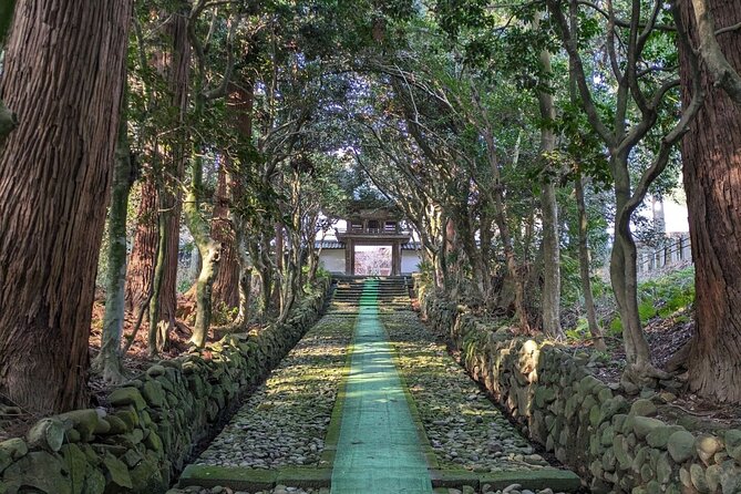 From Kanazawa: Fukuis Stunning Cliffs, Spiritual Island & Port - Exploring Fukuis Stunning Cliffs