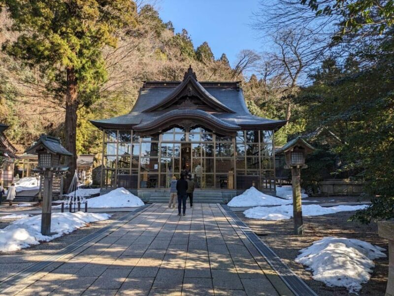 From Kanazawa: Temples, Panoramic Landscape and Butterflies - Key Points