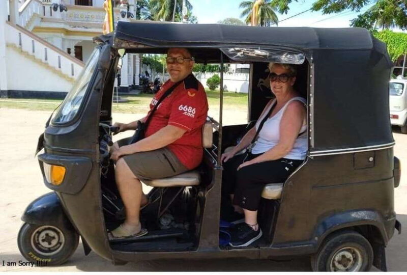 From Kandy: All Inclusive Evening Kandy city tour by Tuk-Tuk - Panoramic Views from Bahirawakanda Temple