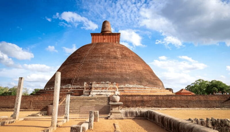 From Kandy: Anuradhapura Day Trip with Lunch - The Final Stops and Return Journey