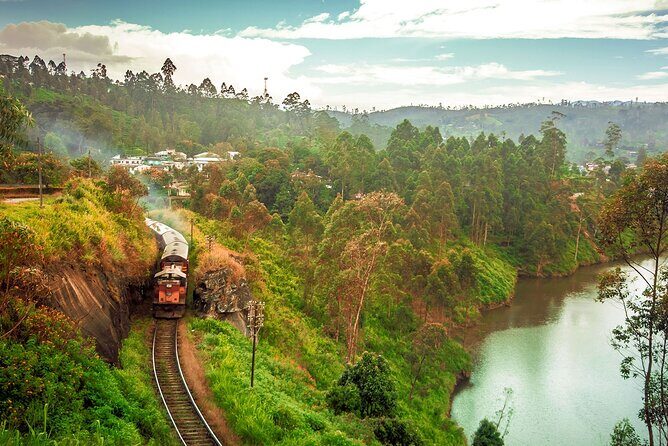 From Kandy: First Class Scenic Train Ticket To Ella - The Scenic Journey from Kandy to Ella