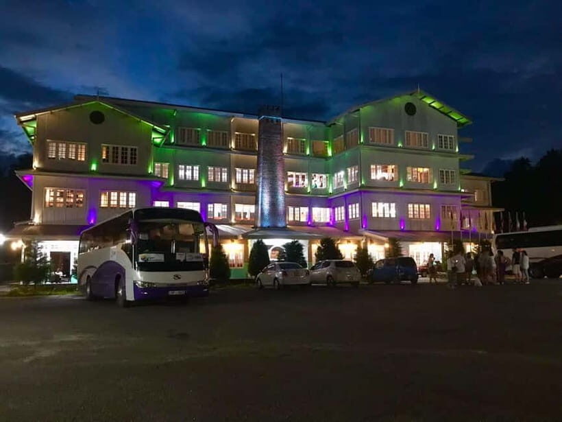 From Kandy: Nuwara Eliya Tour via Ambuluwawa [Private Tour] - Practical Tips