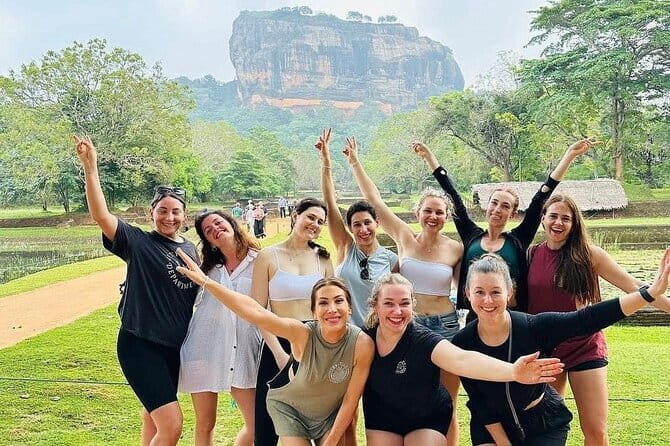 From Kandy to sigirya day tour bay car and van - Key Points