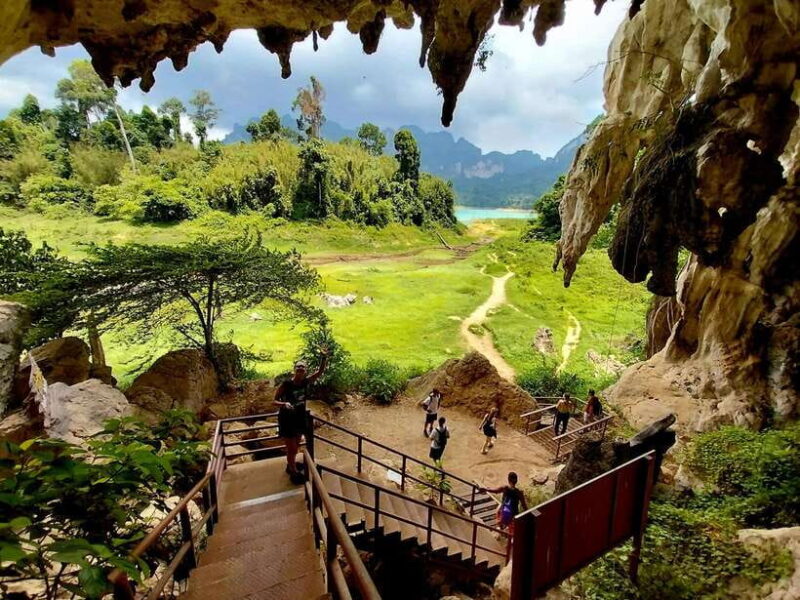 From Khao Lak : Cheow Lan Lake Day Trip : LUNCH at PHUTAWAN - A Comprehensive Look at the Cheow Lan Lake Day Trip