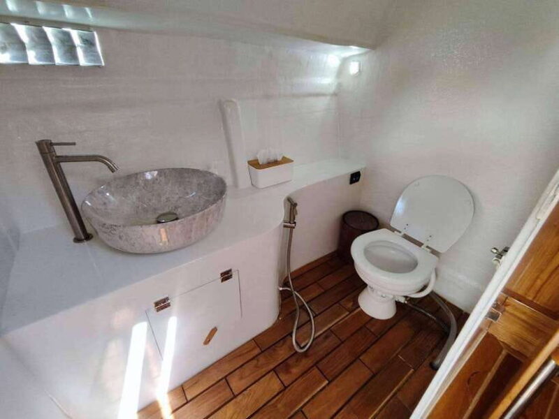 From Krabi: 4 Islands Private Haft-Day By Luxury Speed Boat - Who Should Book This Tour?