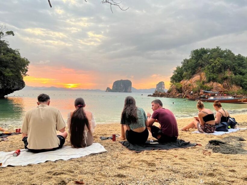 From Krabi: Hong Island Sunset Tour+Bioluminescent Plankton - FAQ