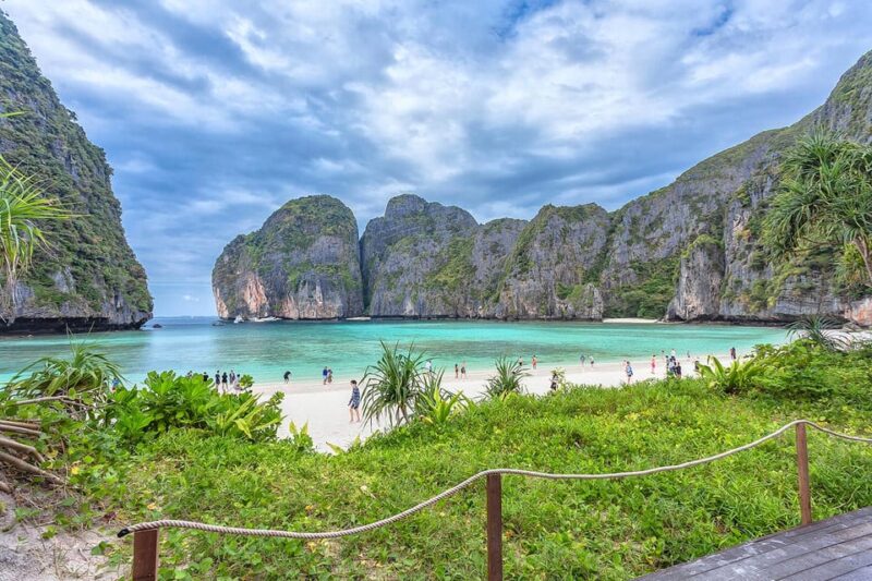 From Krabi: Maya Bay, Bamboo & Phi Phi Islands Day Tour - FAQ