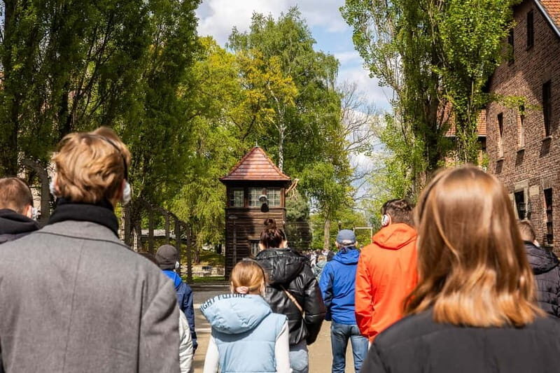From Krakow: Auschwitz-Birkenau Guided Tour with Transport - A Detailed Look at the Auschwitz-Birkenau Tour Experience