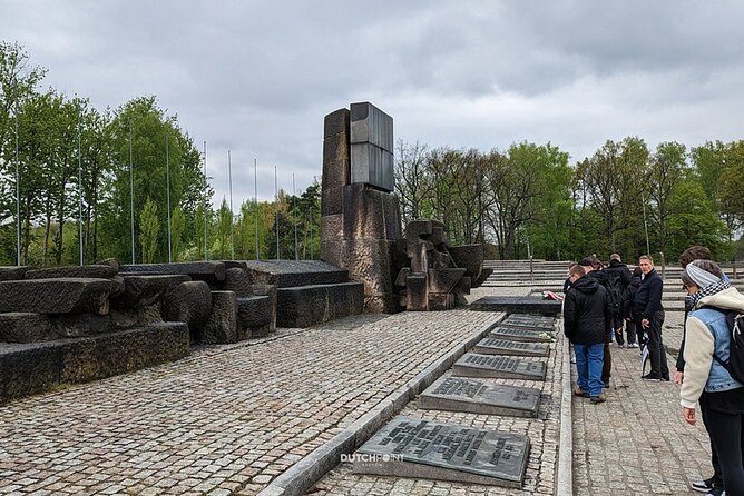 From Kraków: Auschwitz Excursion With Guaranteed Dutch Guide - The Auschwitz-Birkenau Experience